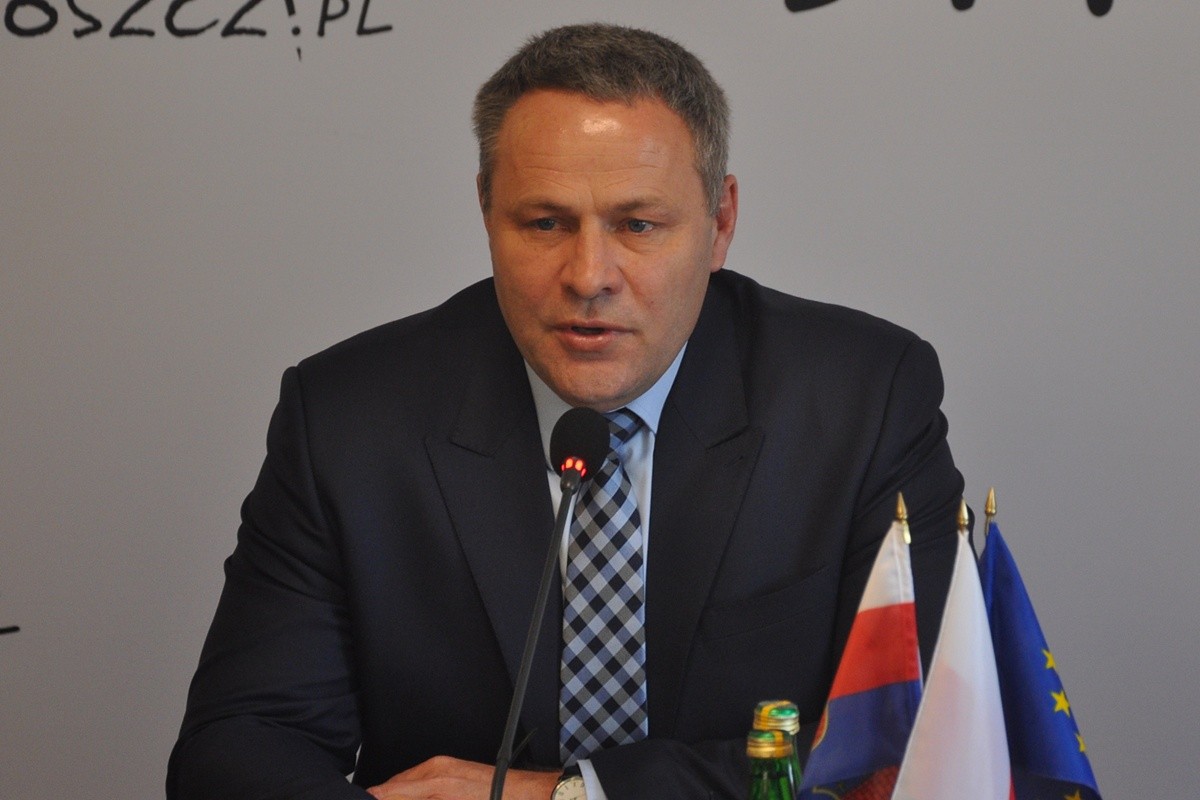 Rafał Bruski podpisał umowę na organizację Camerimage w Bydgoszczy ...